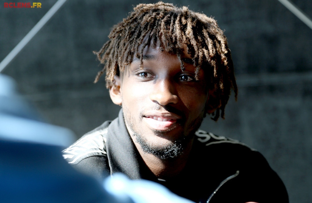 Premier contrat pro pour Charles Boli | RC Lens