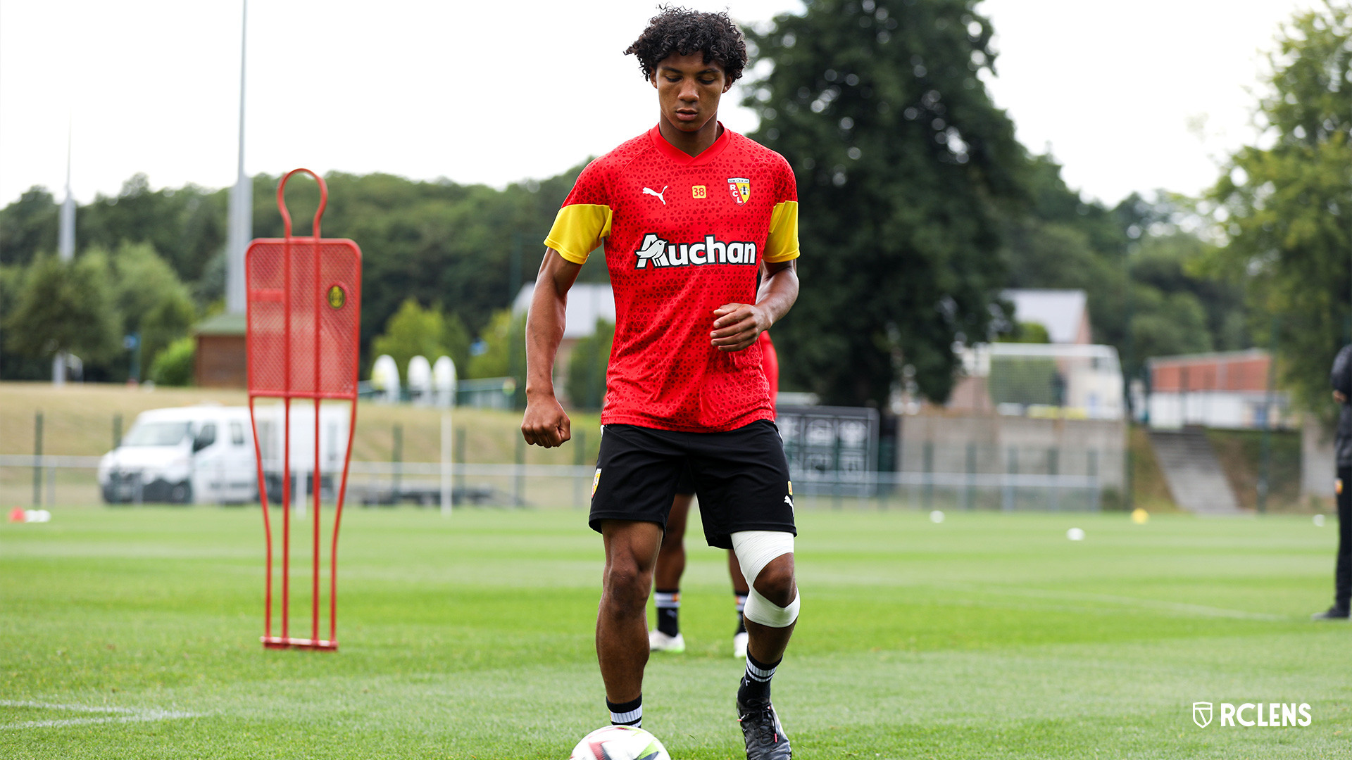 La préparation monte d'un cran | RC Lens